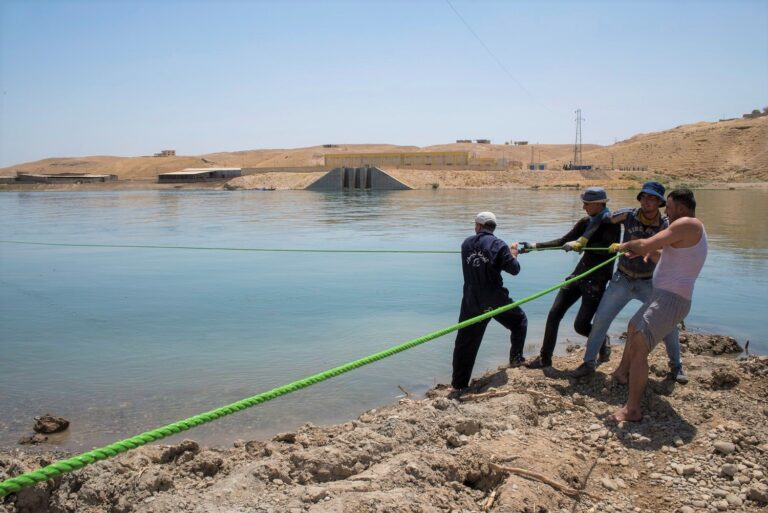 The Disruptive Power of Open-Source Water Data: The Case of the ...